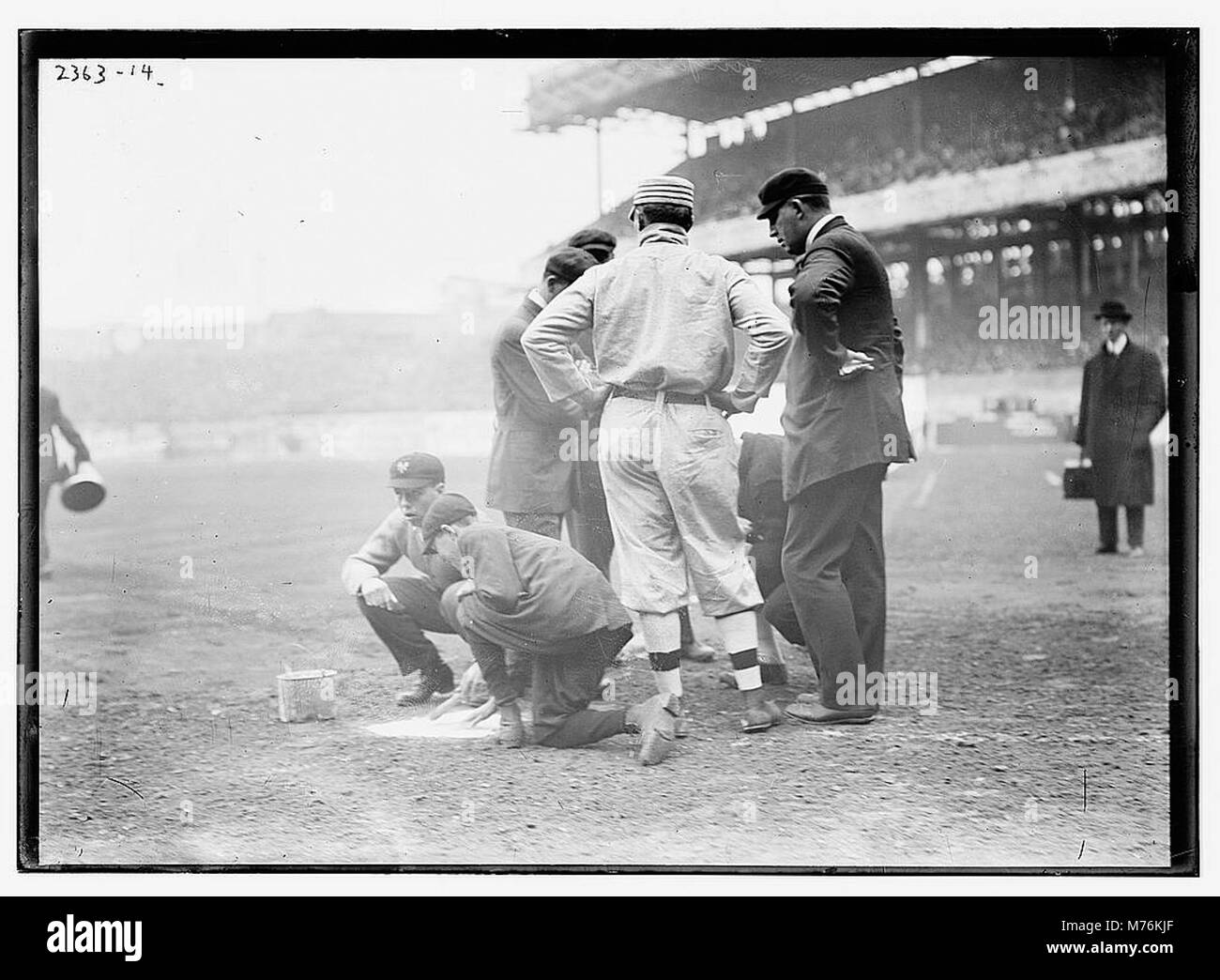 Pre game preparation Black and White Stock Photos & Images - Alamy