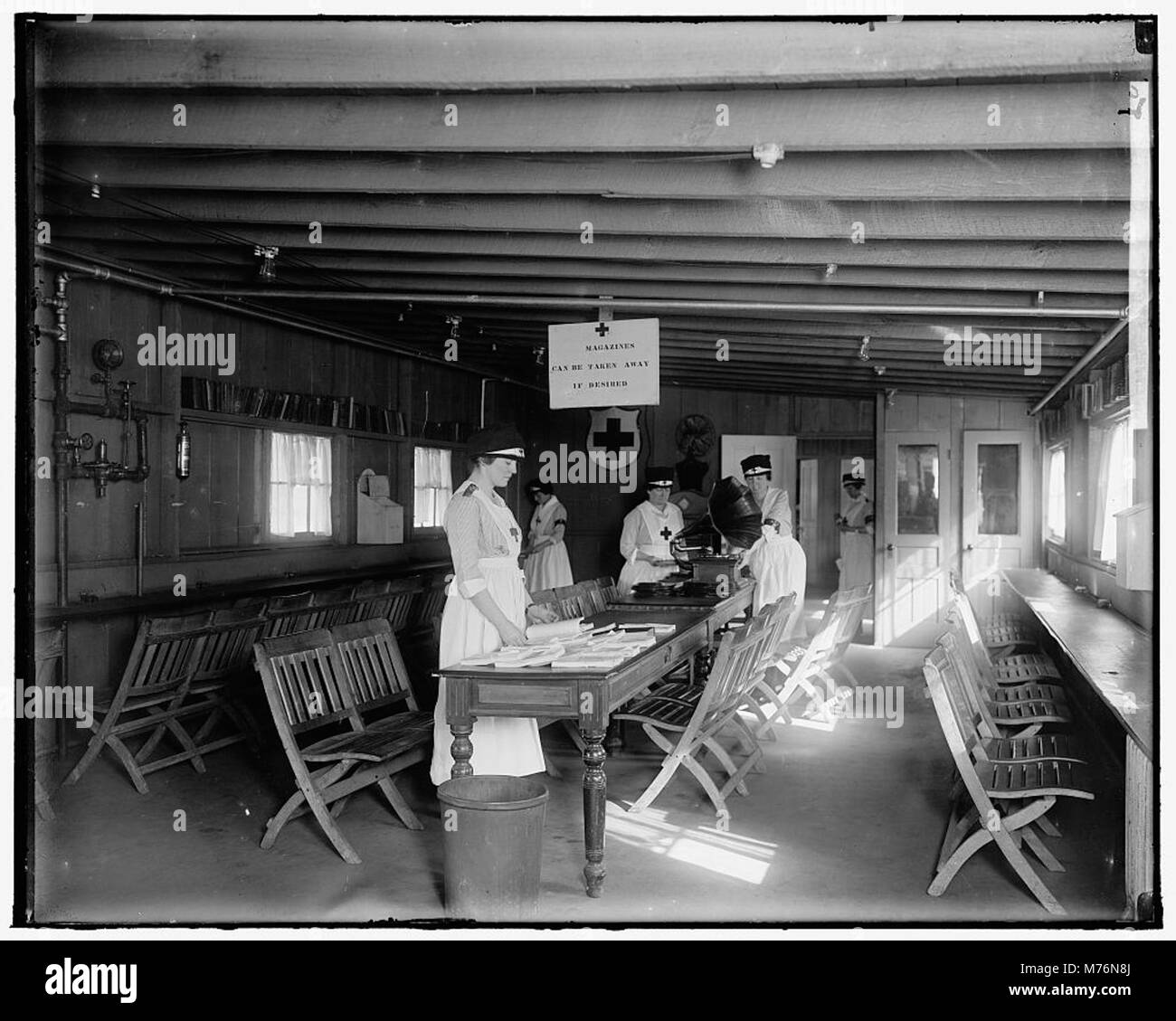 Red cross canteen hi-res stock photography and images - Alamy