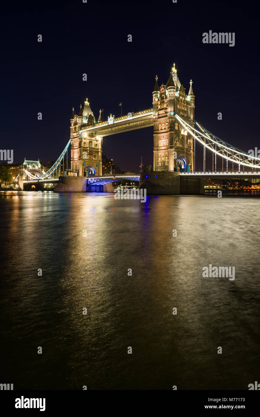 Tower bridge lights hi-res stock photography and images - Alamy
