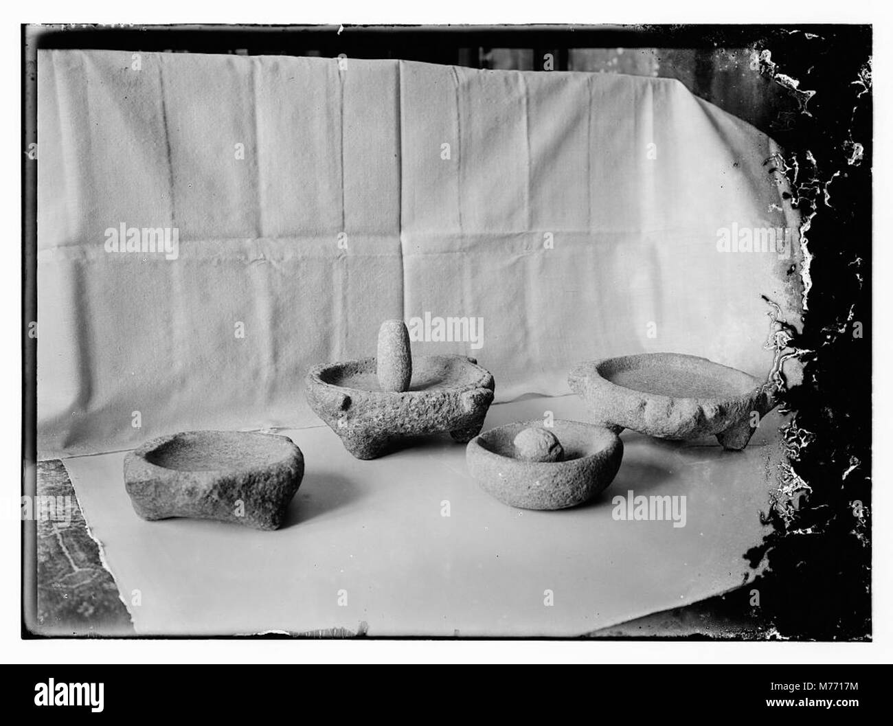 Stone objects hi-res stock photography and images - Alamy