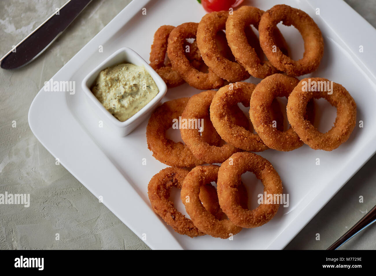 Deep fried breaded onion hi-res stock photography and images - Alamy