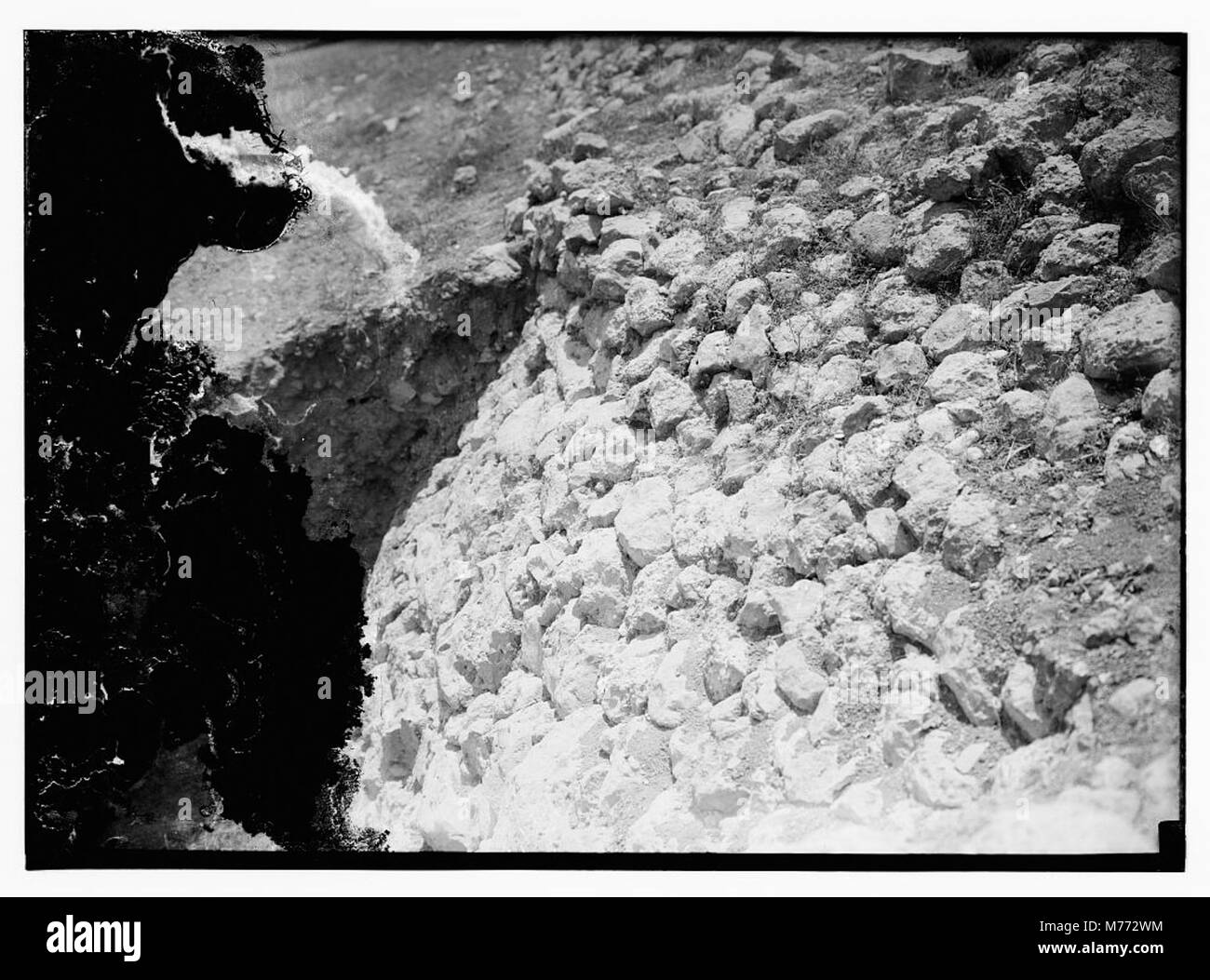 Tell Beit Mirsim, an archaeological site in Palestine, offers insight ...