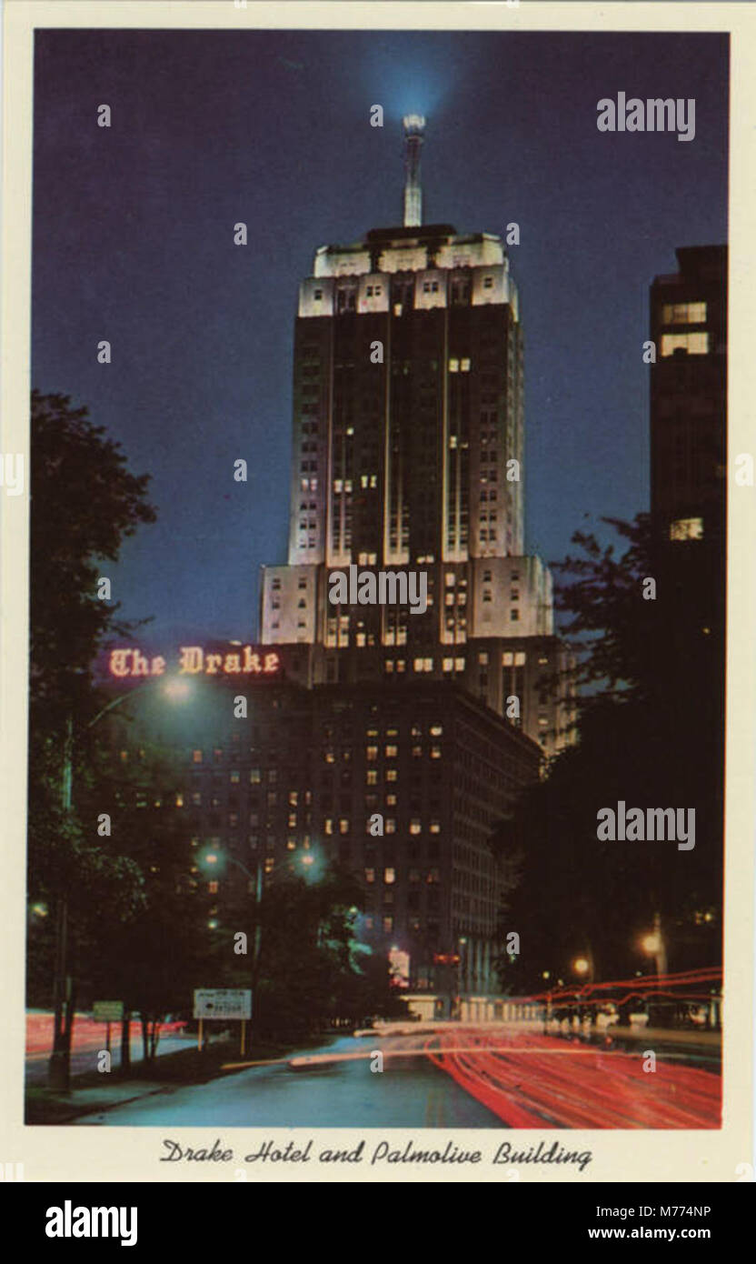 Palmolive building chicago hi-res stock photography and images - Alamy