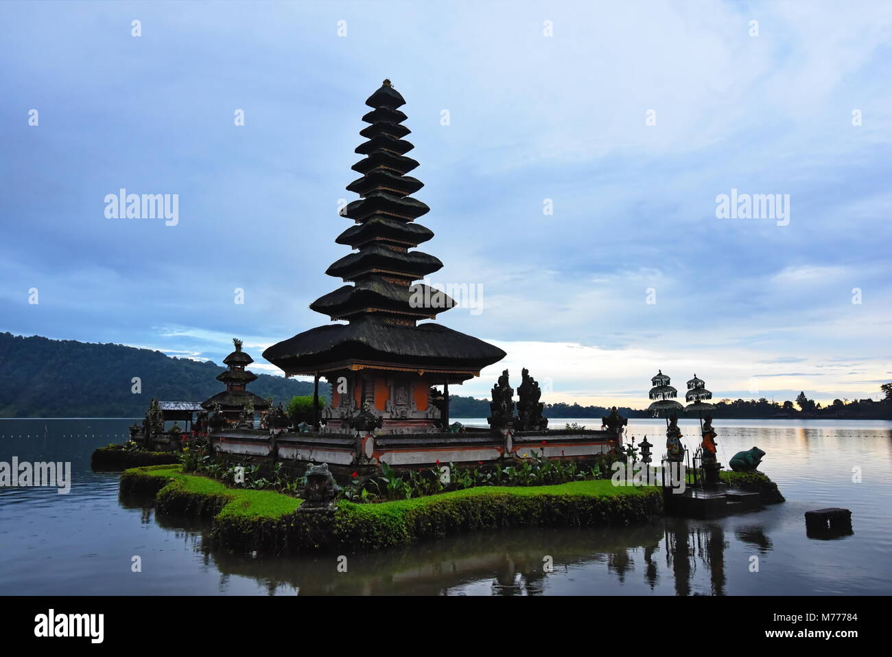 Cultura bali hi-res stock photography and images - Alamy