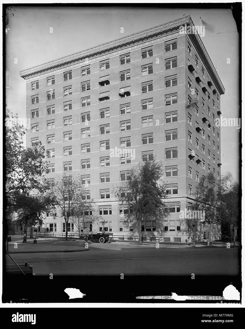 Department of commerce building d c hi-res stock photography and images ...