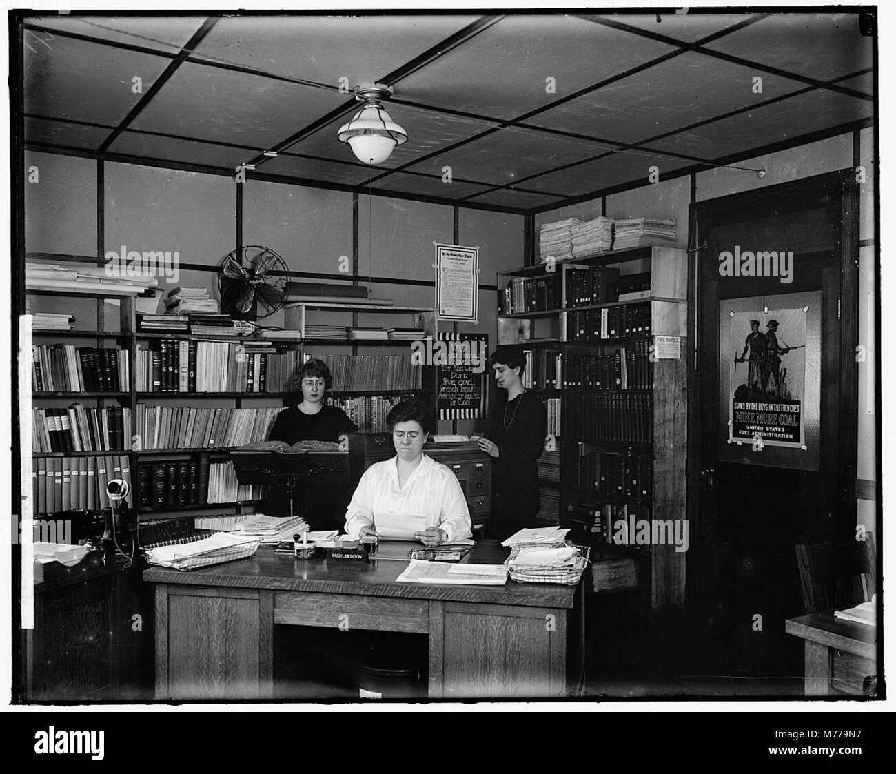 U S Fuel Administration History High Resolution Stock Photography and ...