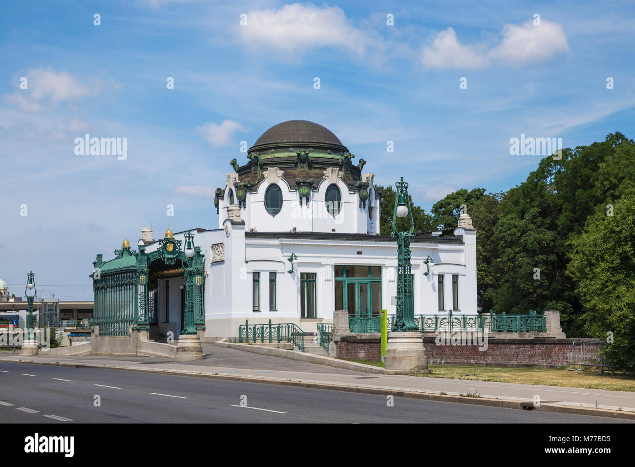The imperial court pavilion at hietzing station hi-res stock ...