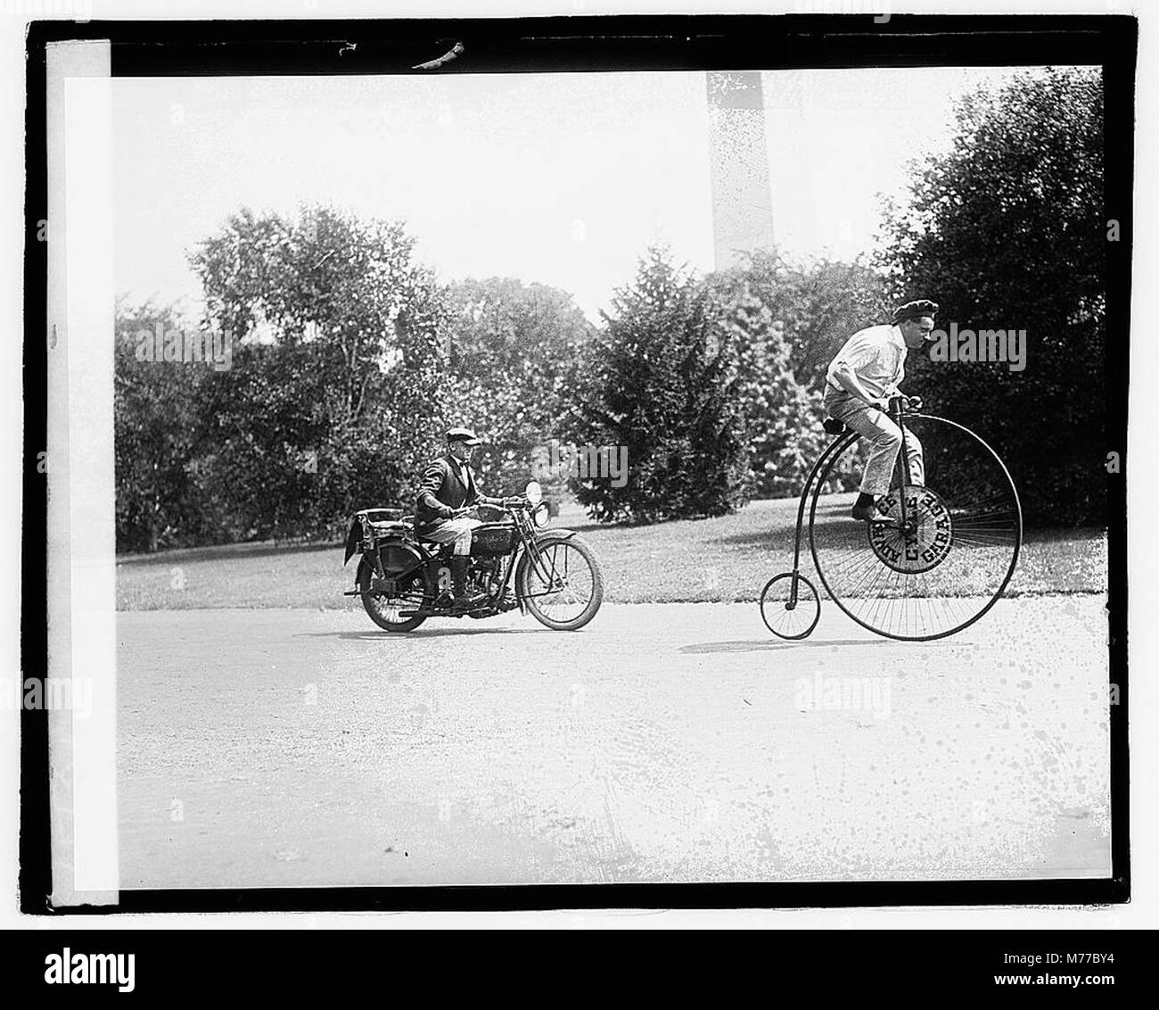 1900s motorcycle bicycle hi-res stock photography and images - Alamy