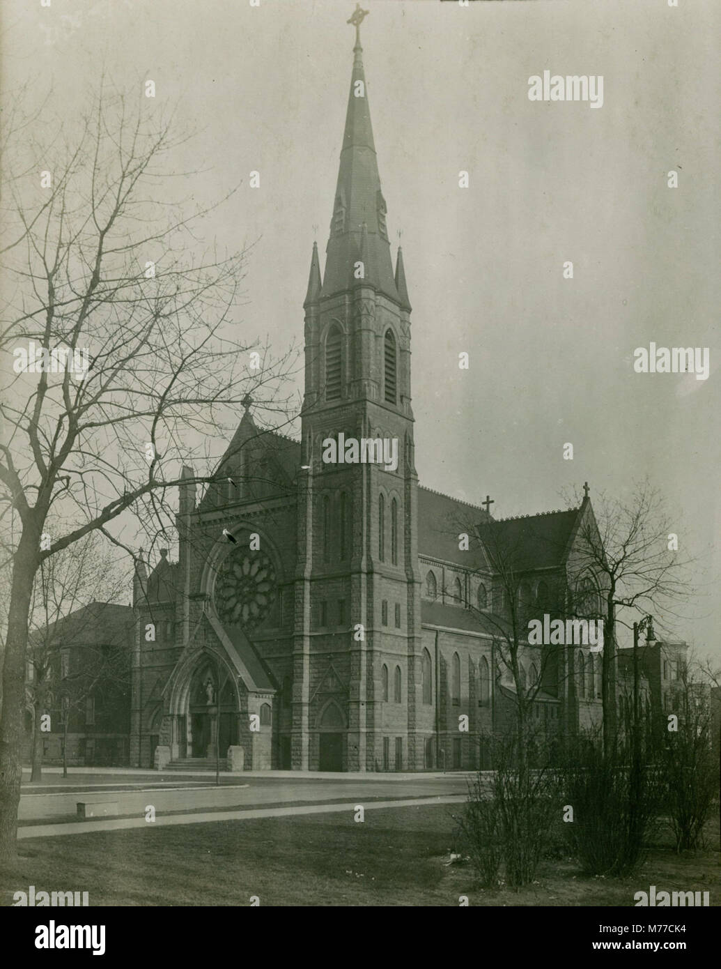 Between 1913 and 1914 hi-res stock photography and images - Alamy