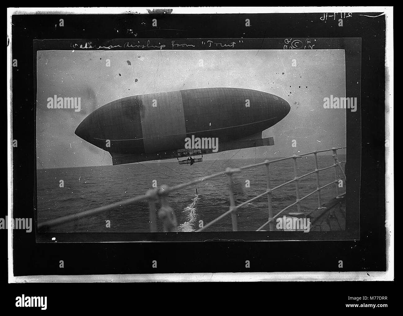Wellman airship hi-res stock photography and images - Alamy