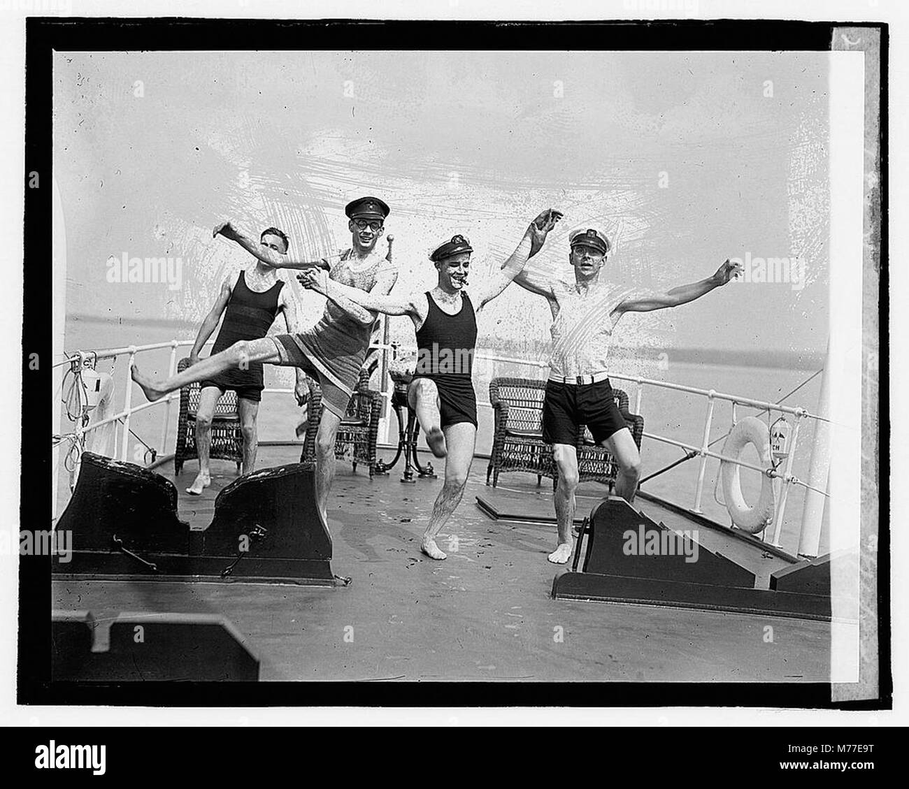 A historical photograph of the White House taken by White House ...