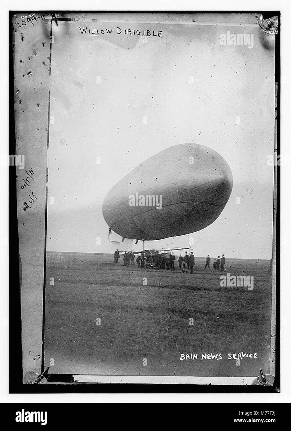 A photograph of the Willow Dirigible, an early 20th-century airship ...