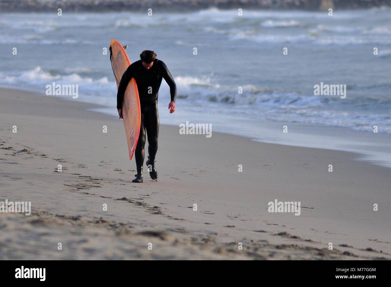 Leaving the surf hi-res stock photography and images - Alamy