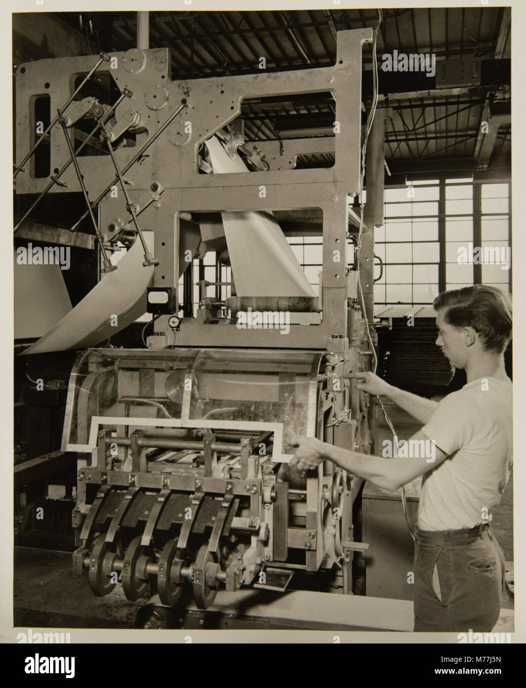 Book Manufacturing - Offset Press (NBY 4981 Stock Photo - Alamy