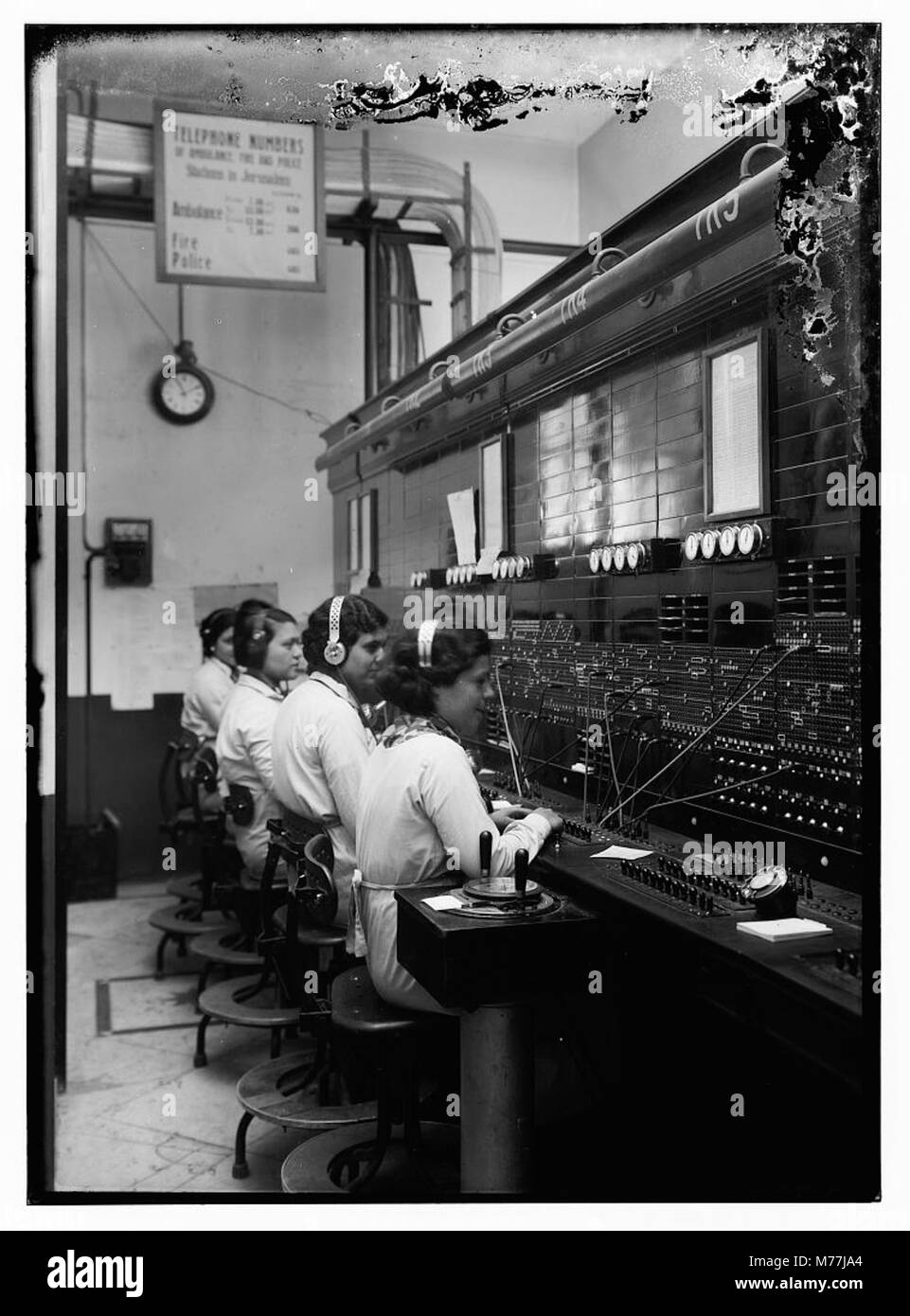 Switchboard operators hi-res stock photography and images - Alamy