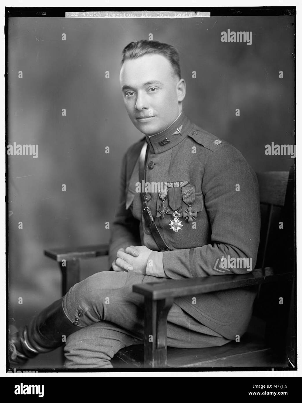 Colonel lewis hi-res stock photography and images - Alamy