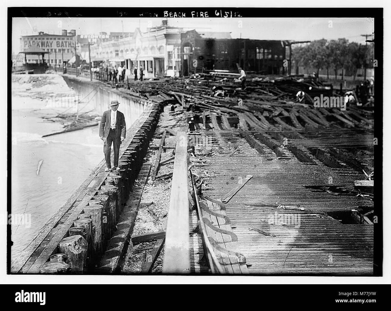 The Brighton Beach fire of 1912 was a devastating event that destroyed ...