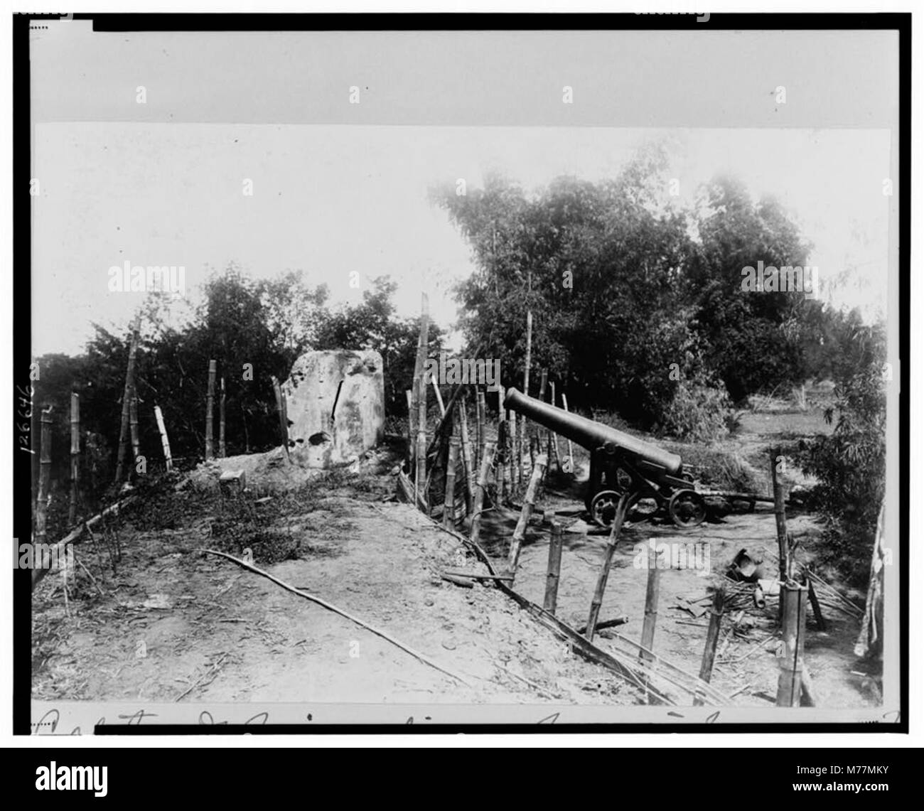 Smooth bore hi-res stock photography and images - Alamy