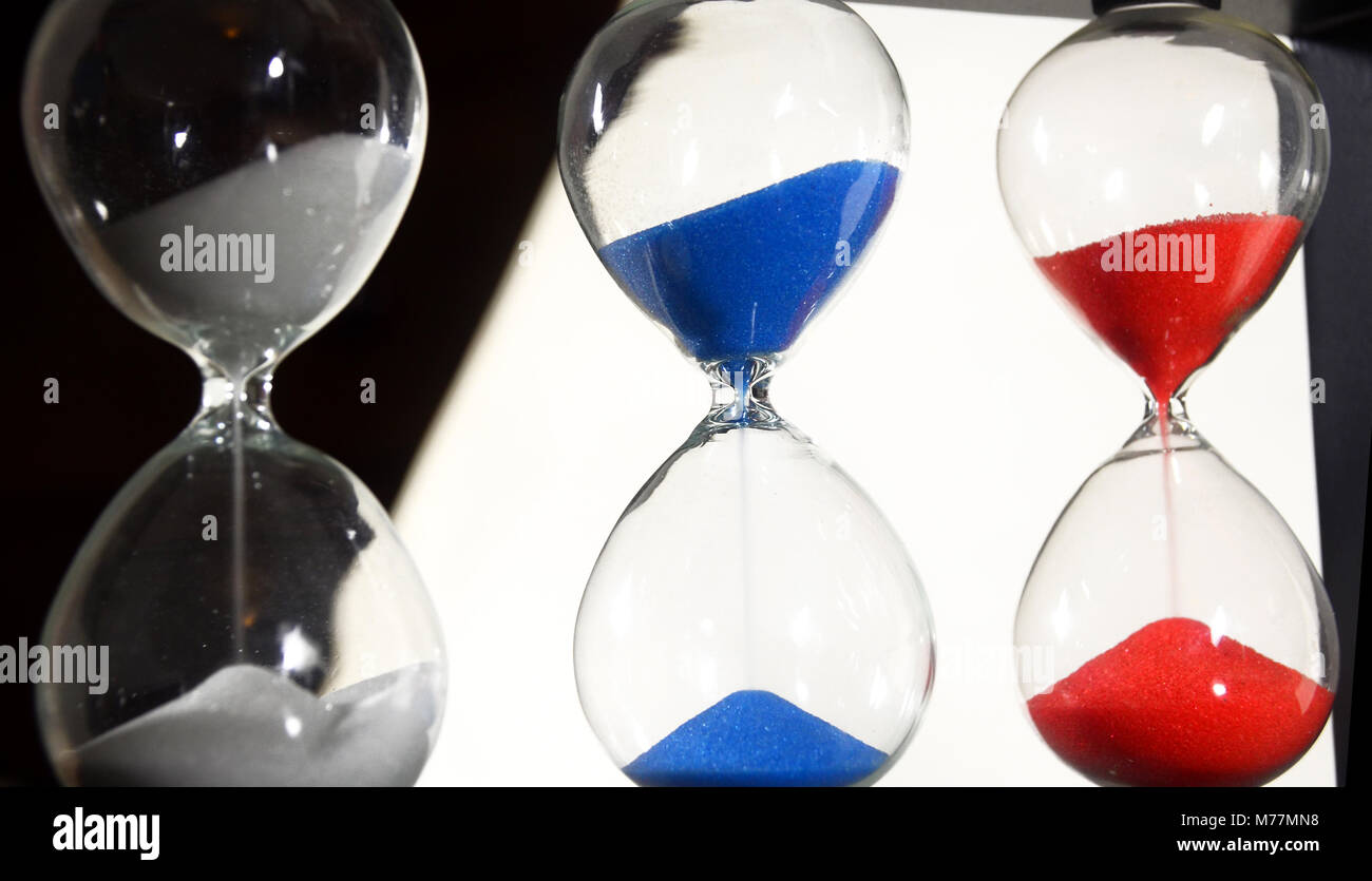 Sandtimer hi-res stock photography and images - Alamy