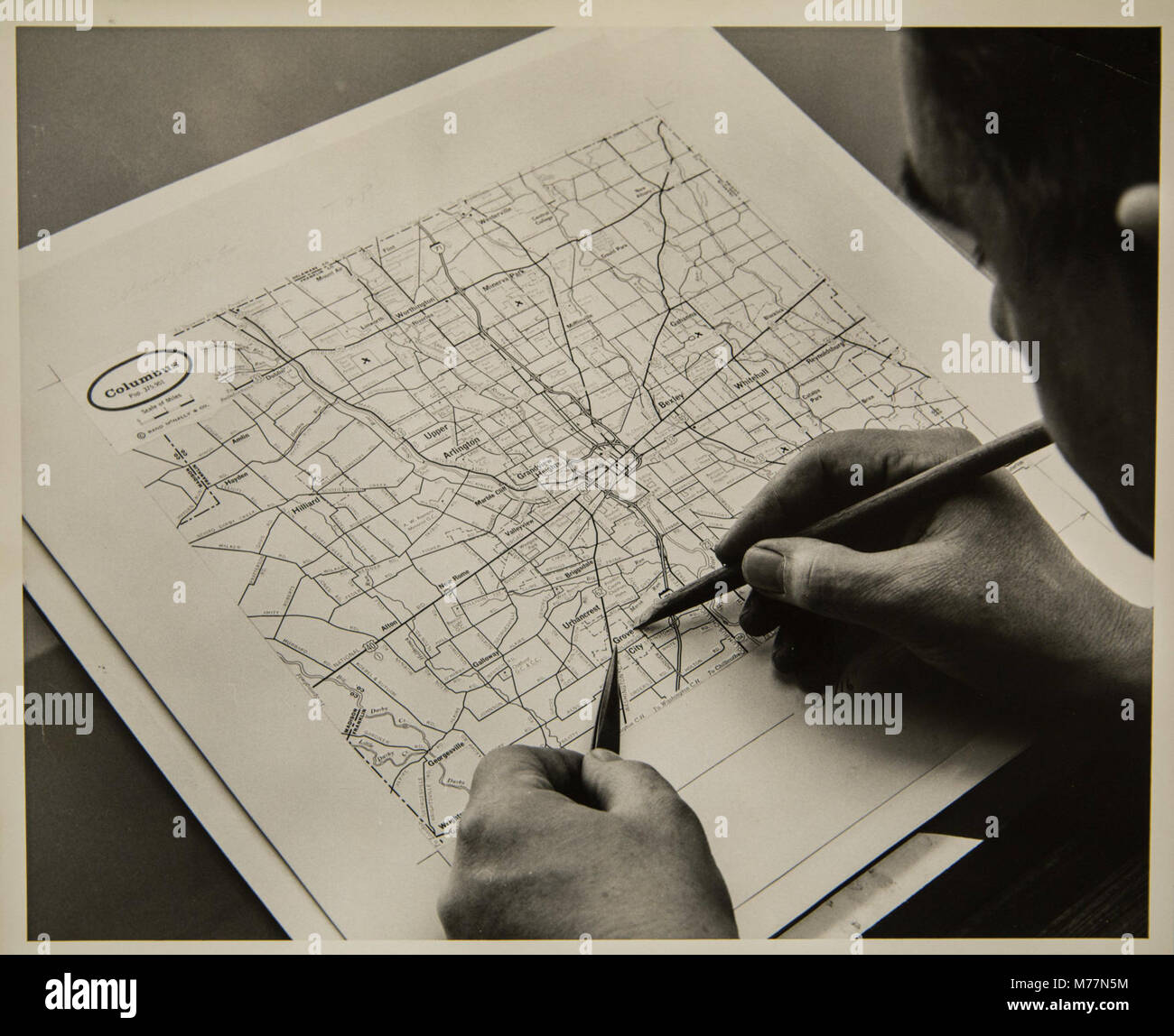 Cartographic Publishing - Road Maps (NBY 4866 Stock Photo - Alamy