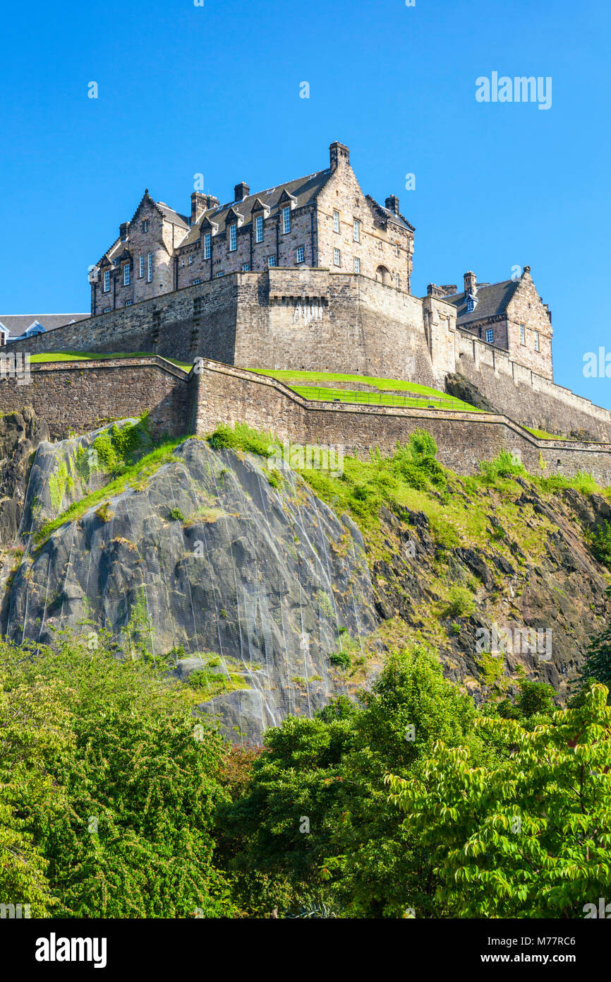 Edinburgh Castle, historic fortress, Castle Rock, Castlehill, Edinburgh ...