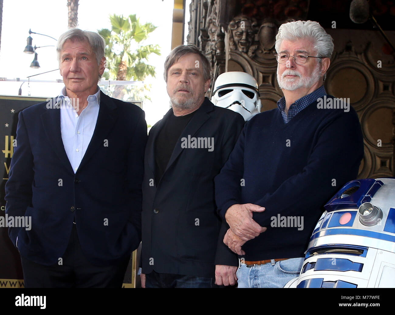 Harrison ford mark hamill george lucas hi-res stock photography and ...