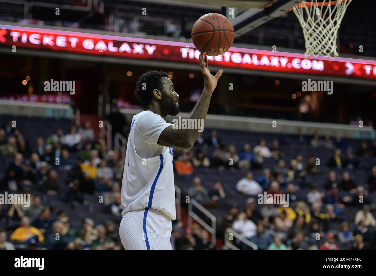 Washington, DC, USA. 8th Mar, 2018. DJ FOREMAN (1) inbounds the ball ...