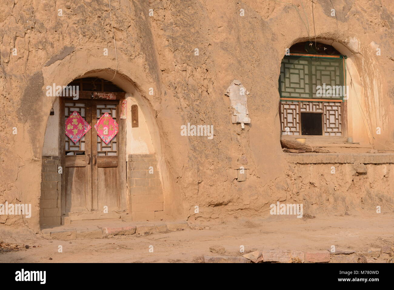 China. 9th Mar, 2018. The cave-dwelling architecture in northwestern ...