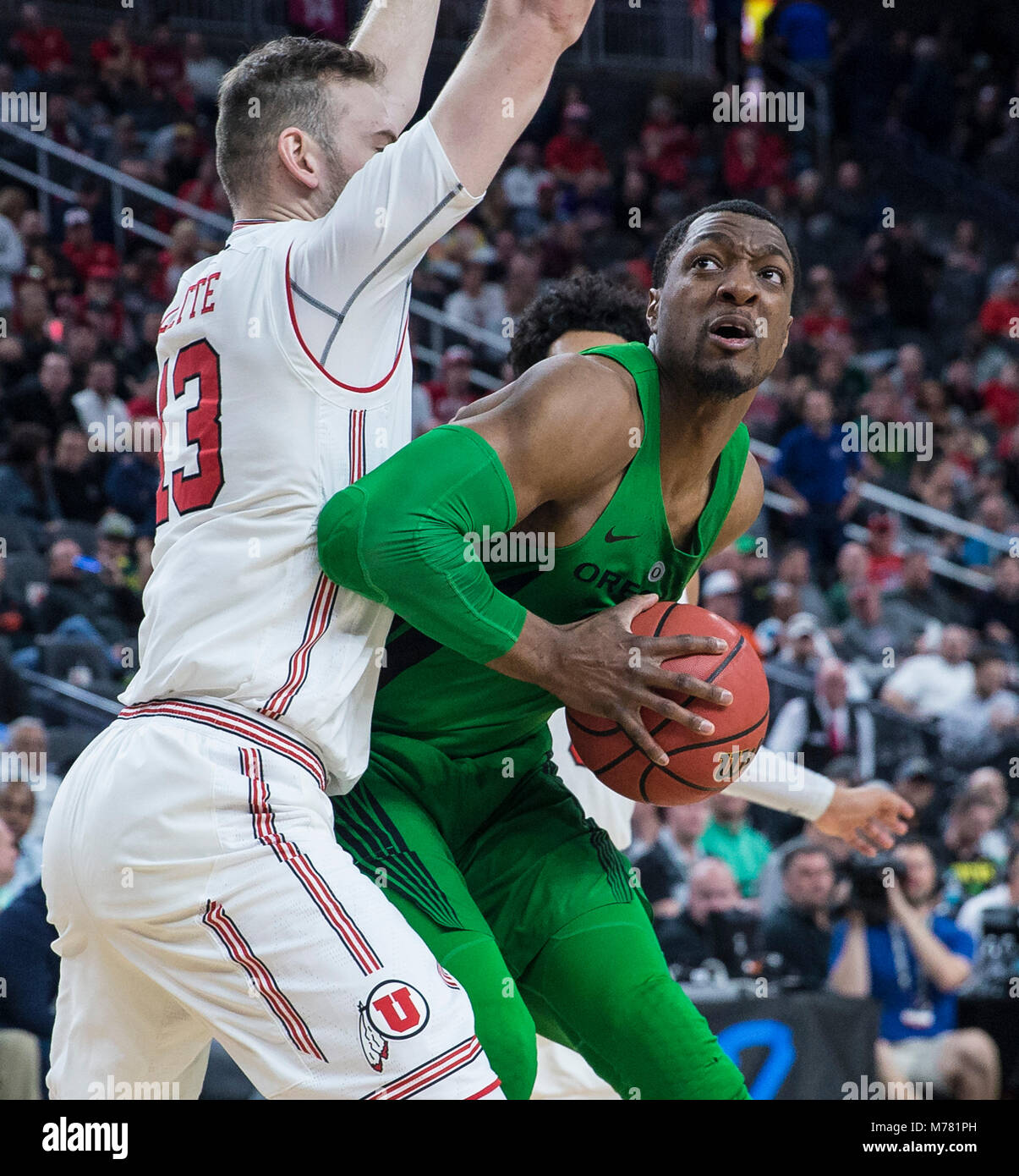 Mar 08 2018 Las Vegas, NV, U.S.A. Oregon Ducks forward MiKyle McIntosh ...