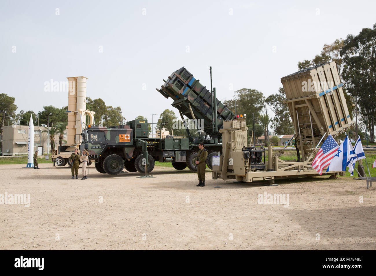 Jerusalem. 8th Mar, 2018. Israeli officers guard air defense systems ...