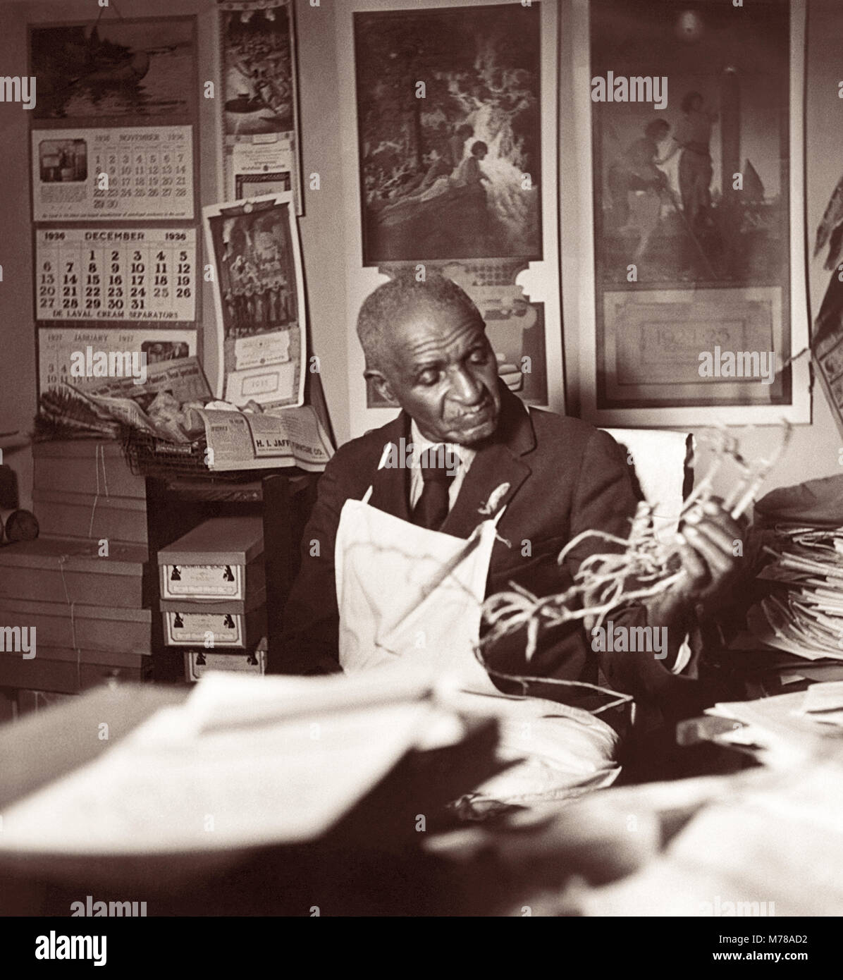 George washington carver hi-res stock photography and images - Alamy