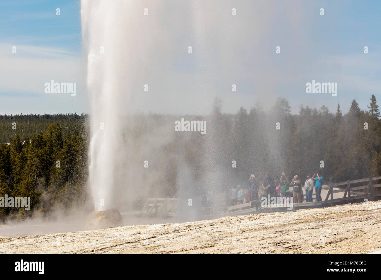 Photographing a Beehive Geyser eruption Stock Photo - Alamy