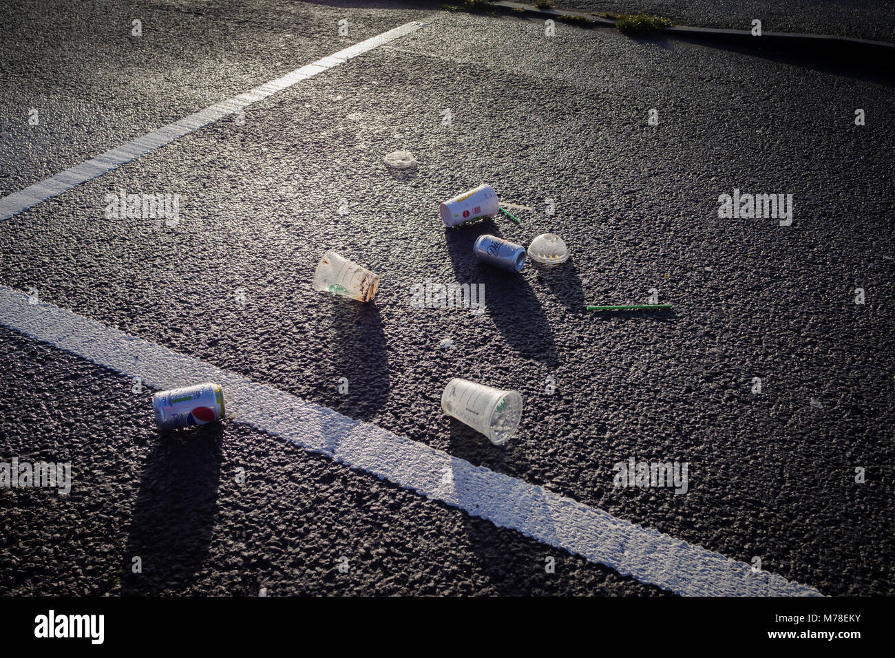 Litter left in the car park Stock Photo - Alamy