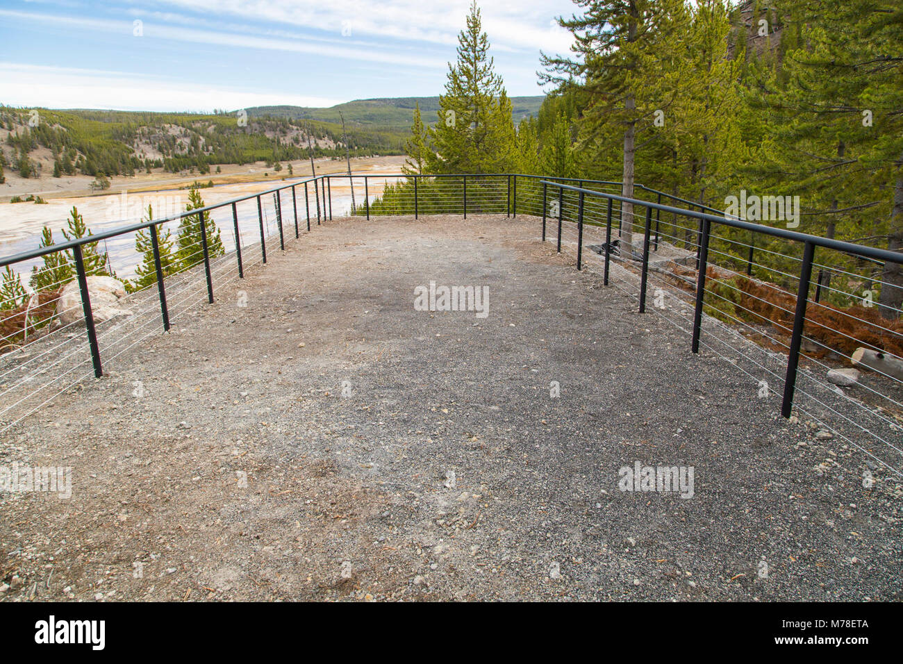 Viewing platform on the Grand Prismatic Overlook Trail Stock Photo - Alamy