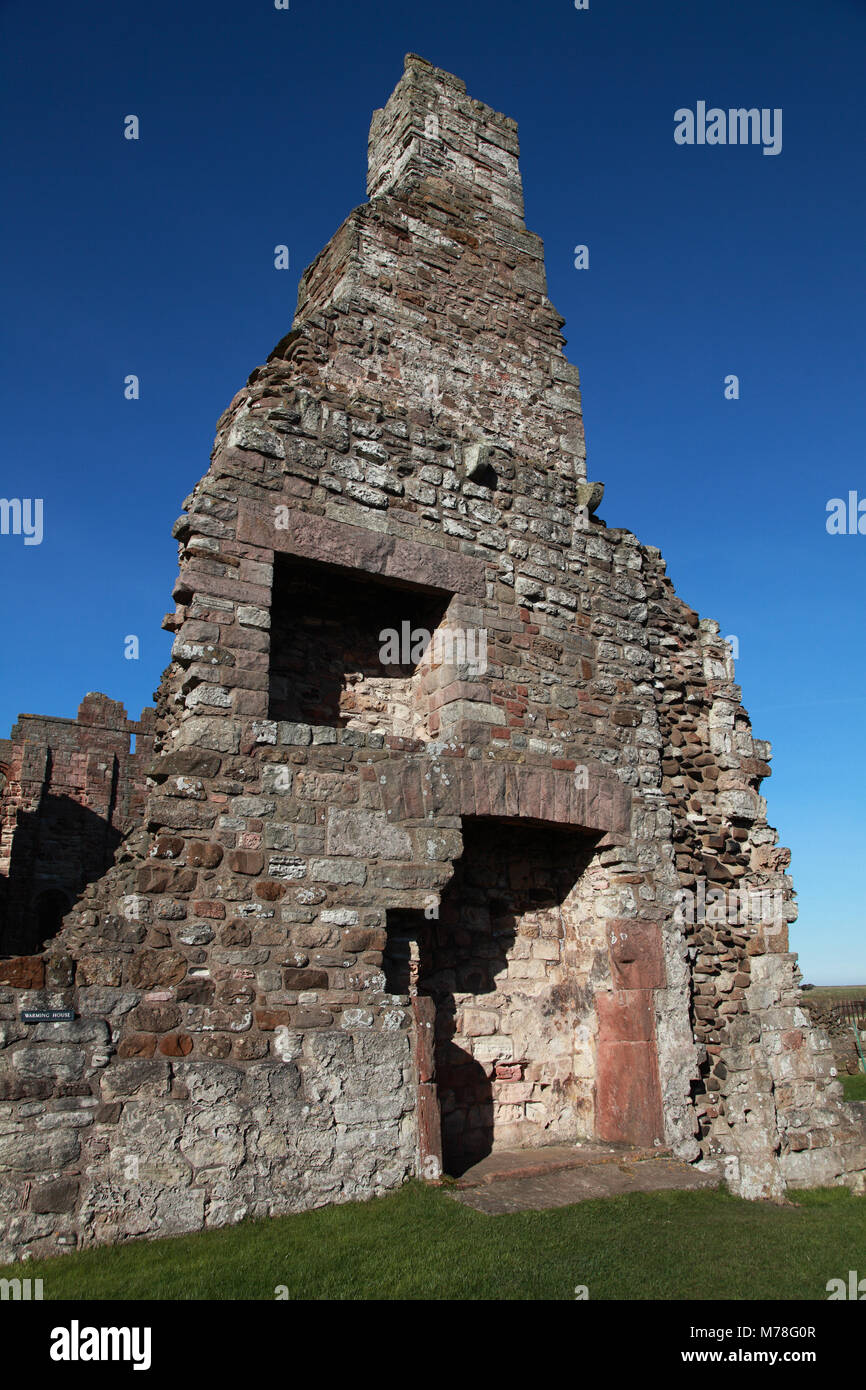 Medieval fireplace fireplaces hi-res stock photography and images - Alamy