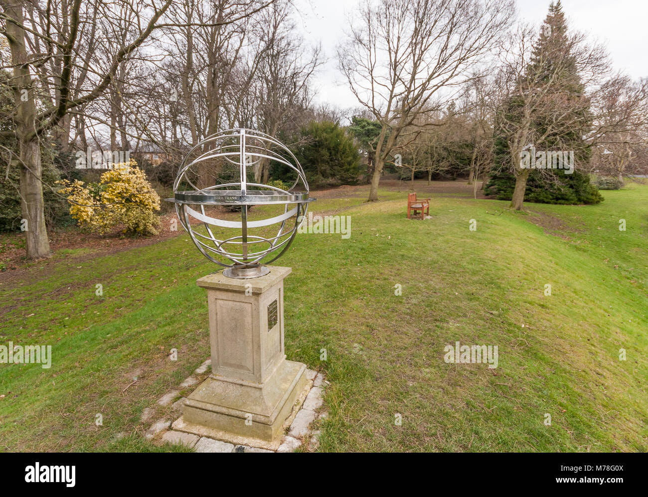 The Armillary Sphere Memorial to HM Queen Elizabeth The Queen Mother ...