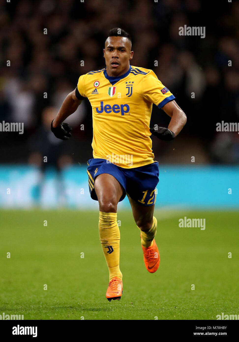 Juventus' Alex Sandro Stock Photo - Alamy Juventus' Alex Sandro Stock Photo - Alamy