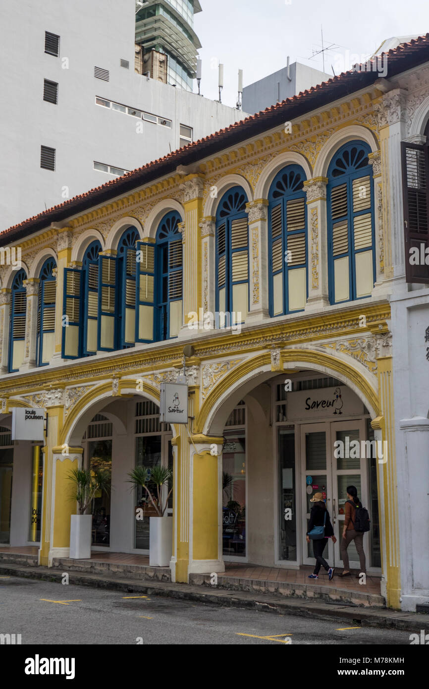 Singapore shophouse restaurant hi-res stock photography and images - Alamy