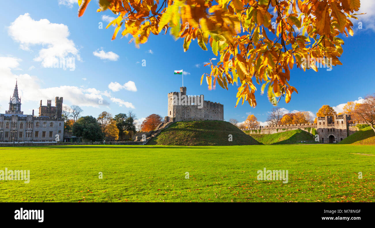 Cardiff Castle in Autumn, Norman Keep, Cardiff, Wales, UK Stock Photo ...