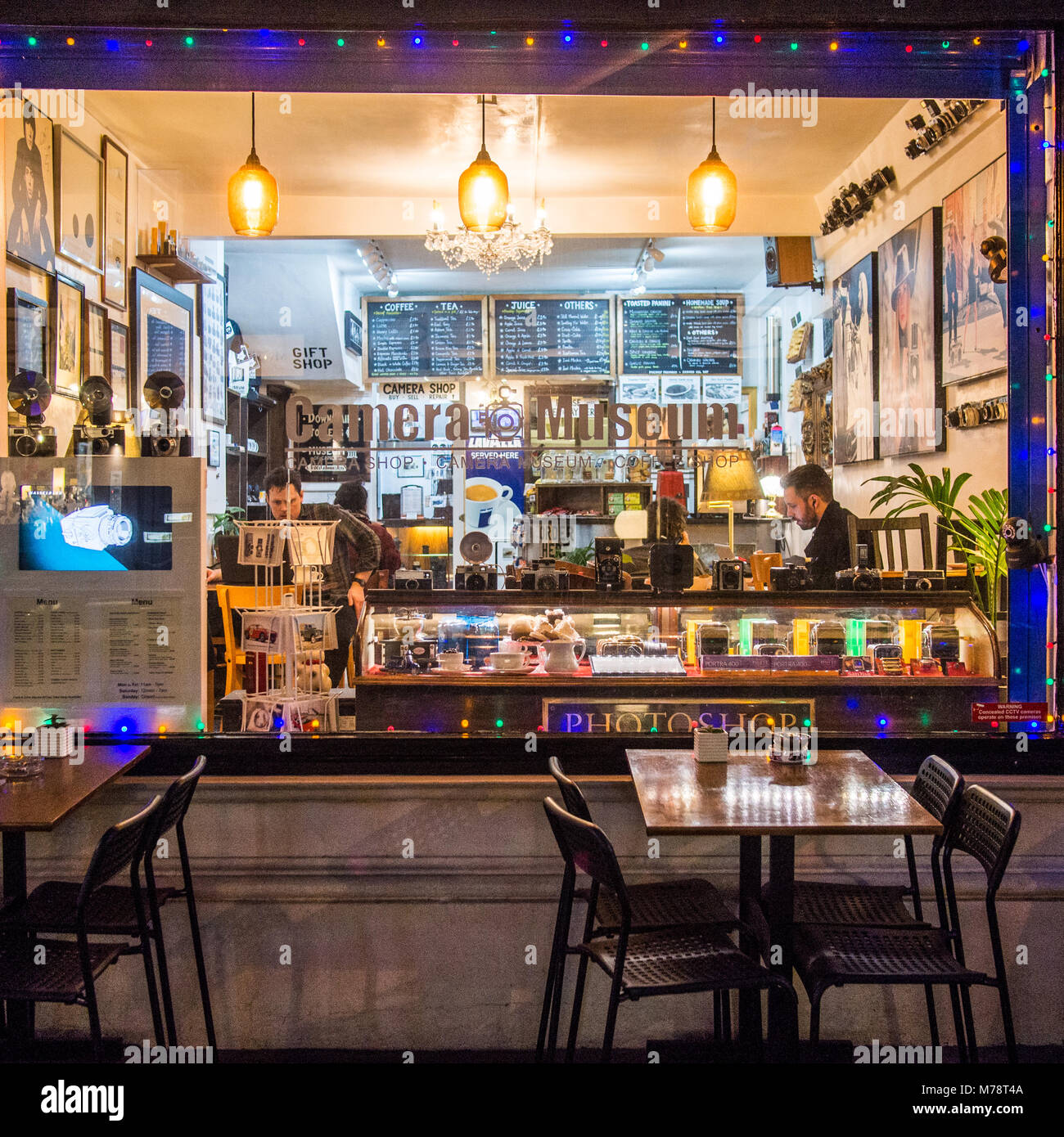 Cafe british museum london hi-res stock photography and images - Alamy