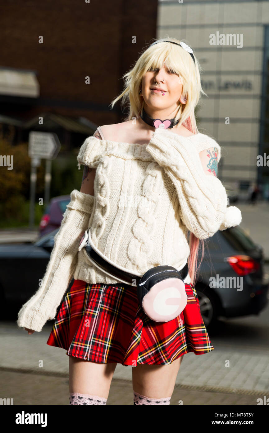 Girls comic con hi-res stock photography and images - Alamy