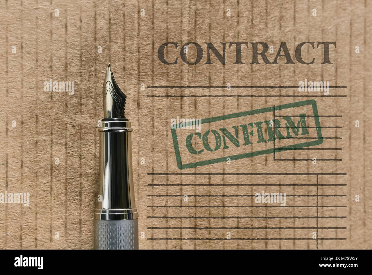Word Contract written on vintage background and a fountain pen Stock ...