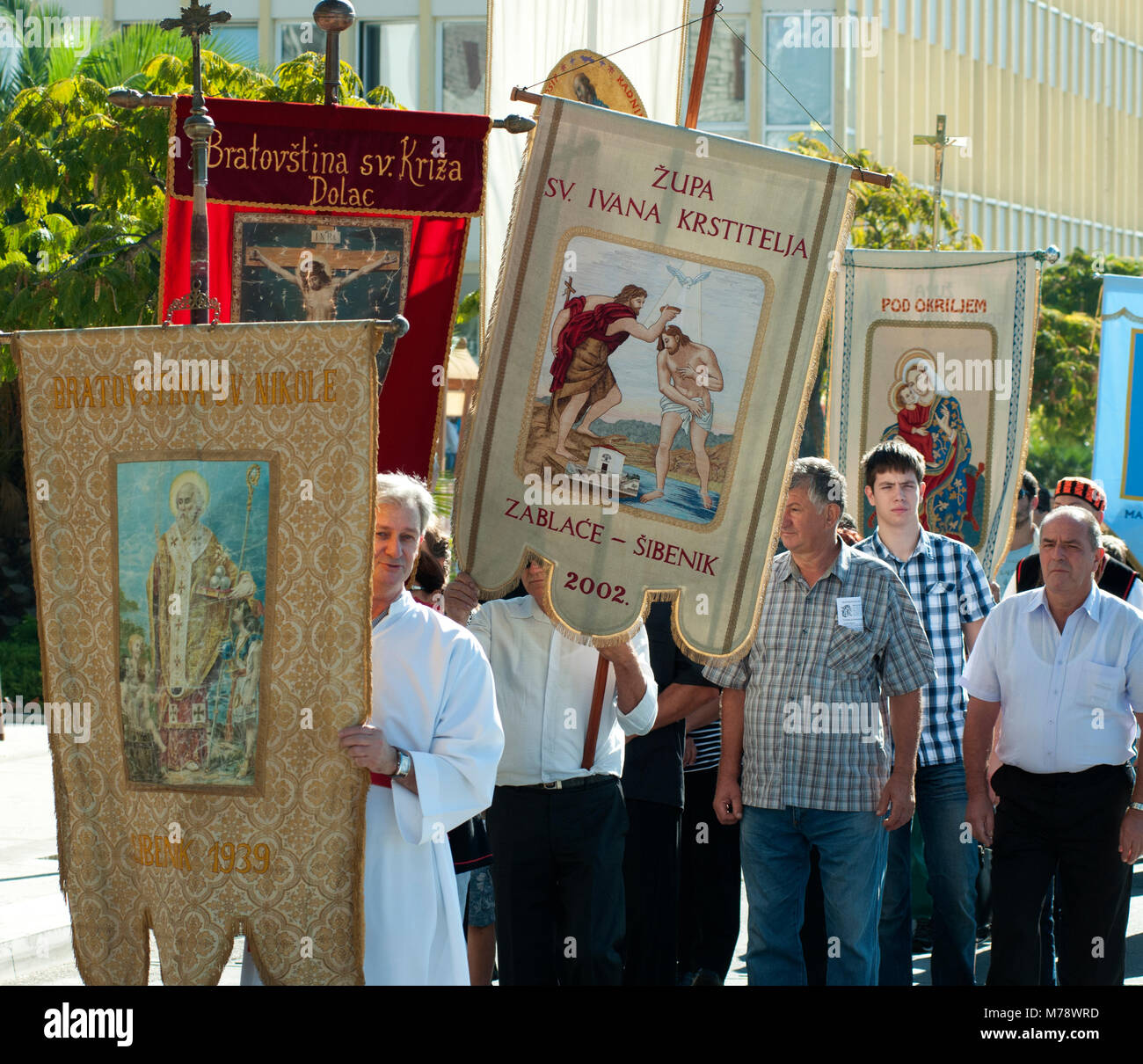 St john baptist procession hi-res stock photography and images - Alamy