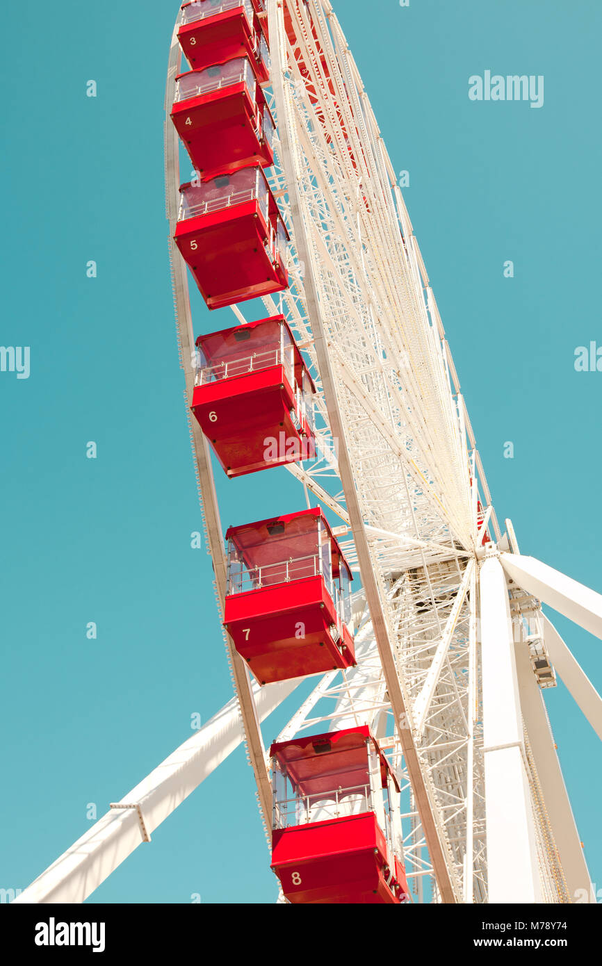 Empty Ferris Wheel at Chicago, Illinois, USA Stock Photo - Alamy
