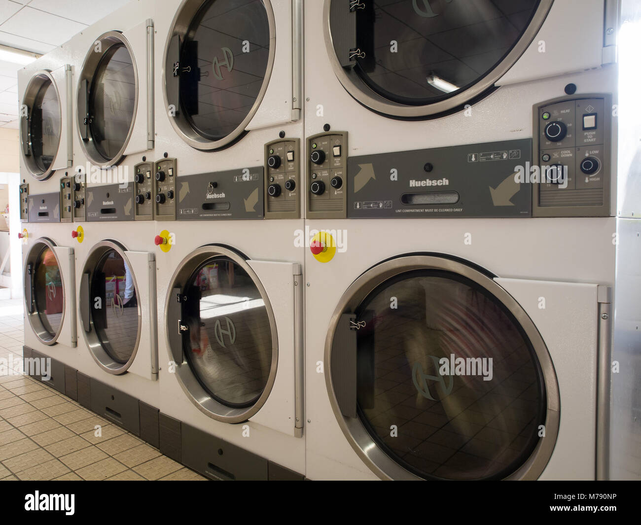 Commercial Laundry Systems Stock Photo - Alamy