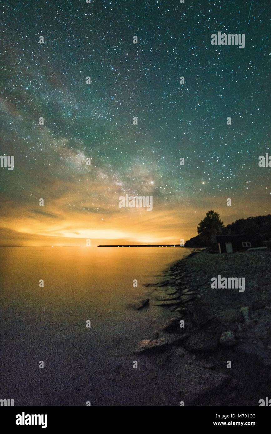 Milky way stars in summer hi-res stock photography and images - Alamy
