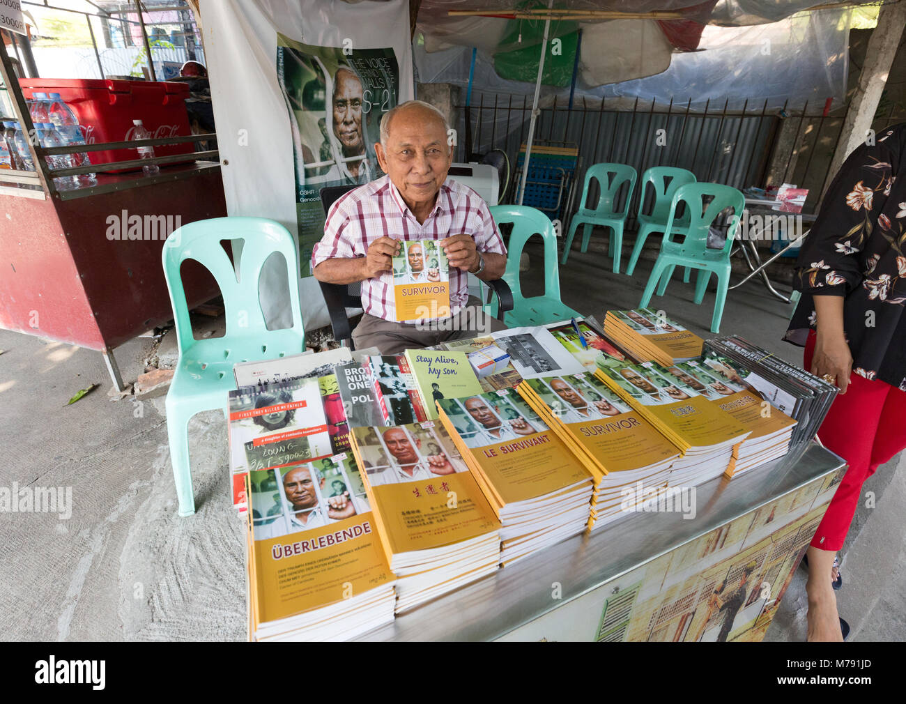 Chum Mey, one of only 7 known survivors of the Khmer Rouge S-21 Tuol ...