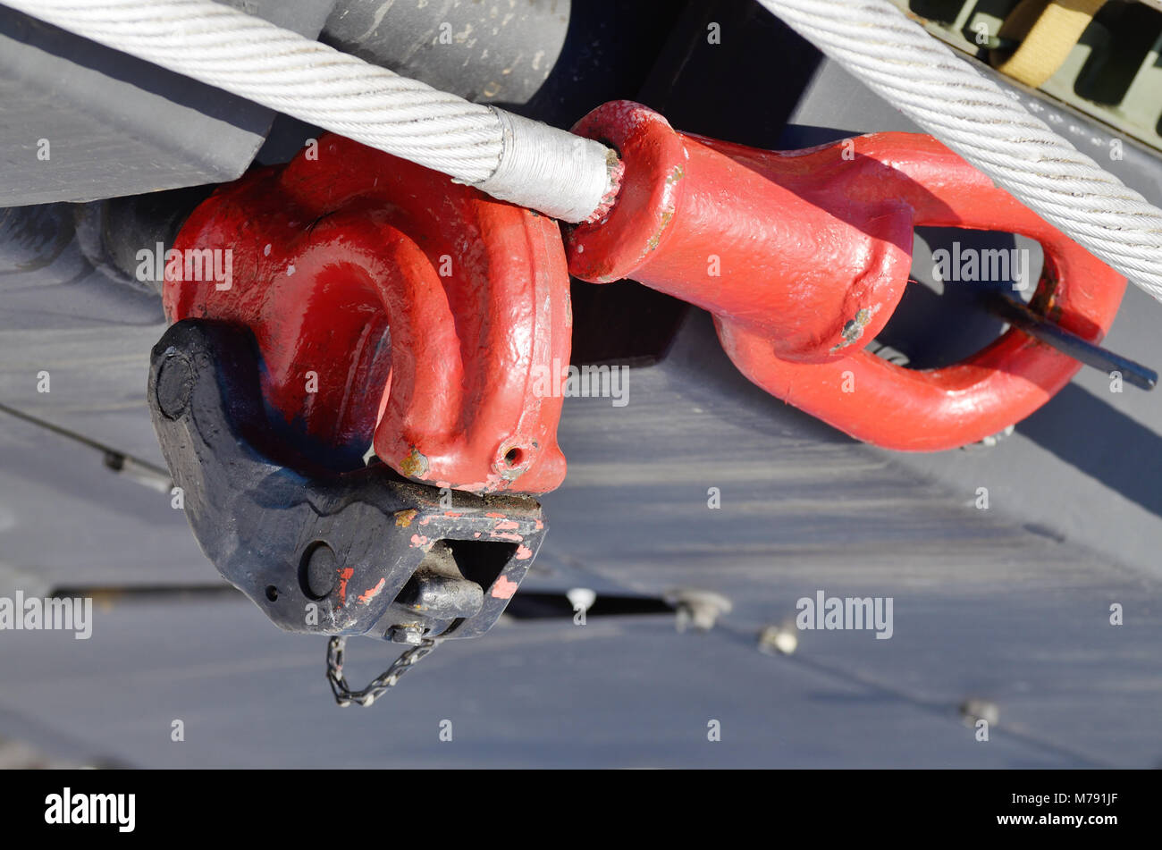 Towing Cable Stock Photos & Towing Cable Stock Images - Alamy