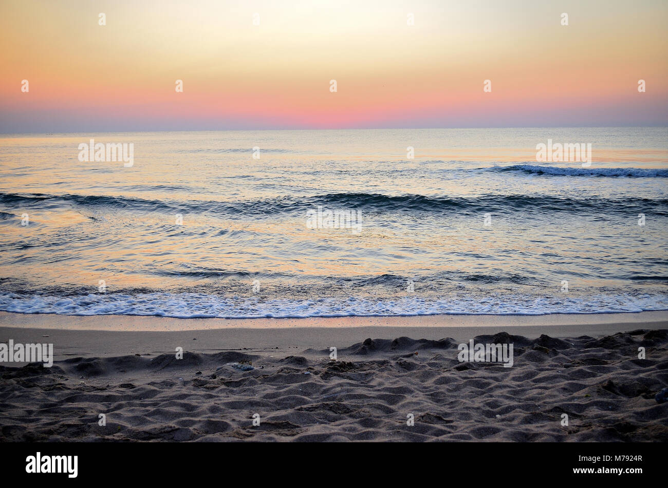 Seascape early morning Stock Photo - Alamy