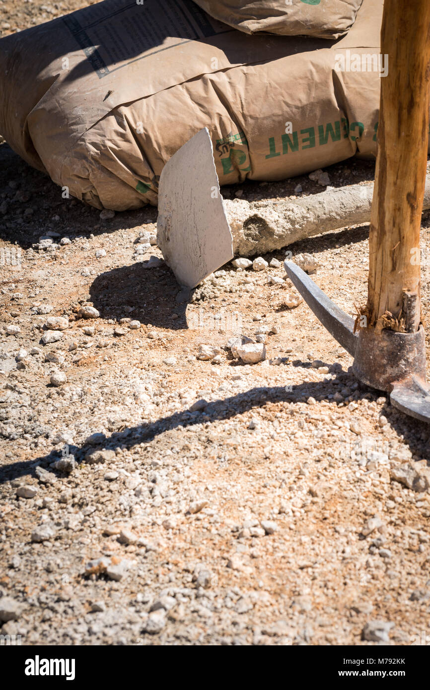 Construction workers tools hi-res stock photography and images - Alamy